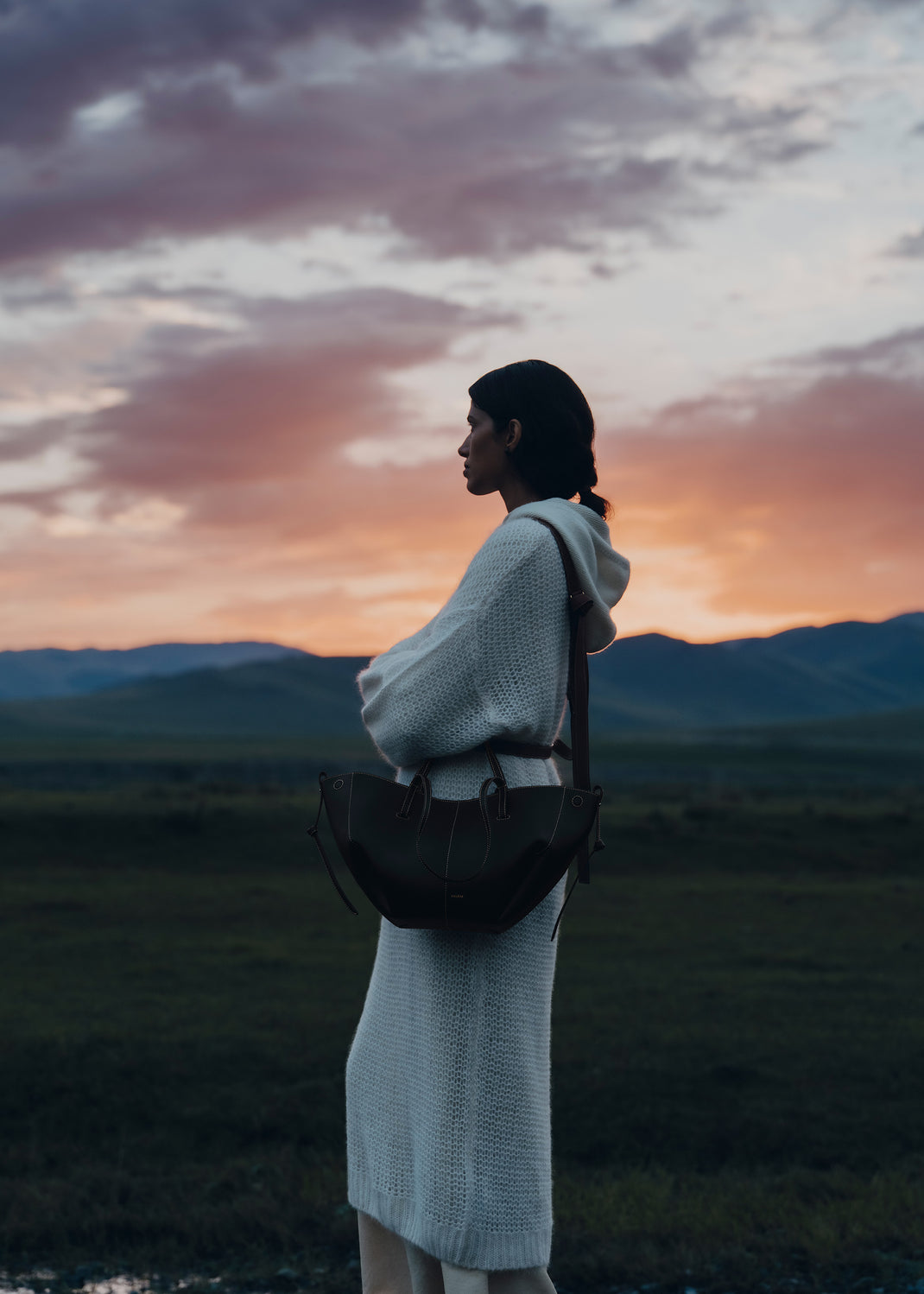 Polène | 가방 - Cyme Mini - 텍스쳐드 블랙 베이지 스티치